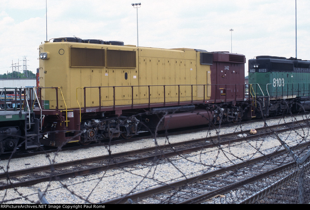 ATSF 342B, EMD GP60B, rebuilt wreck damage ready for repaint, at CSXT Intermodel Yard
